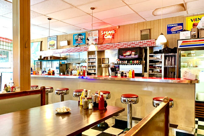 Louie M's Burger Lust