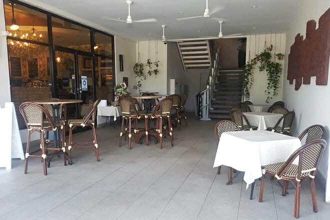 Madeleine Caf&eacute; Bistro