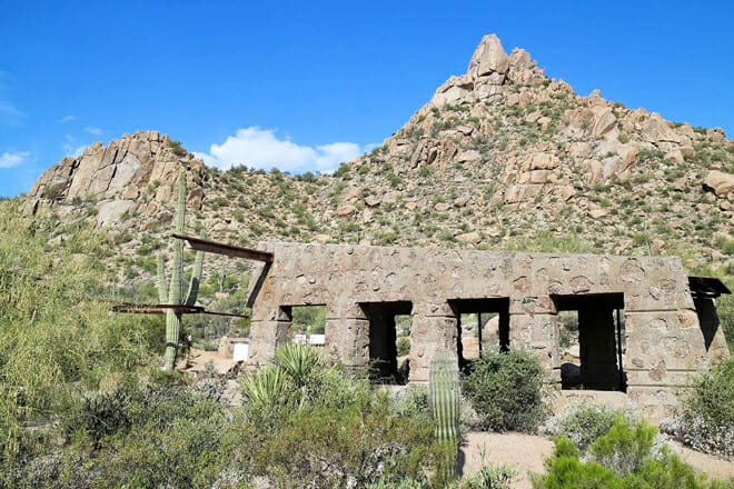 Pinnacle Peak Park