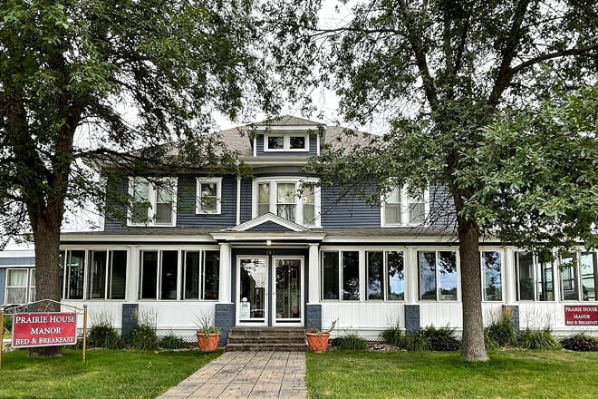 Prairie House Manor Bed and Breakfast