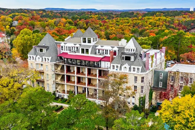 1886 Crescent Hotel and Spa