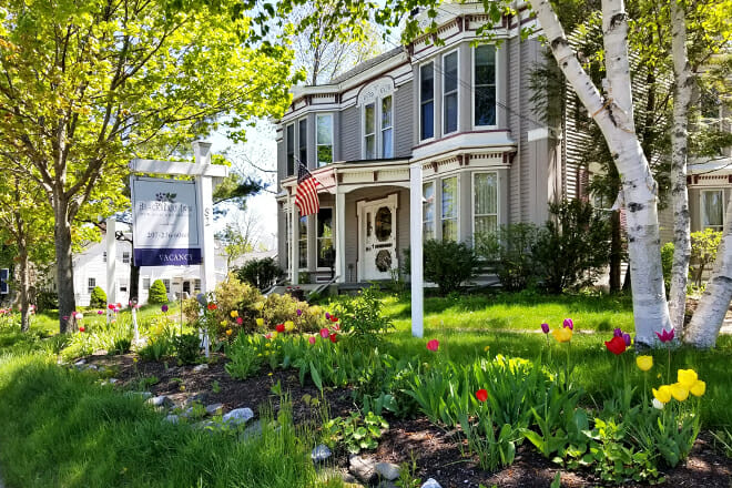 Blackberry Inn (Also Known As The Inns at Blackberry Common)