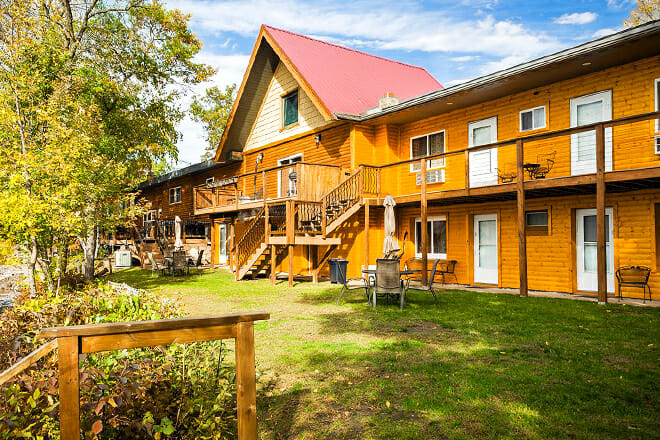Currier&rsquo;s Lakeview Lodge, Rice Lake