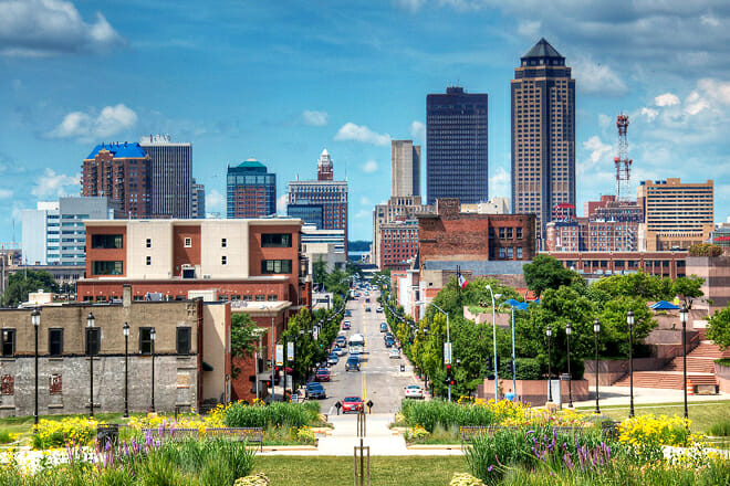 Des Moines