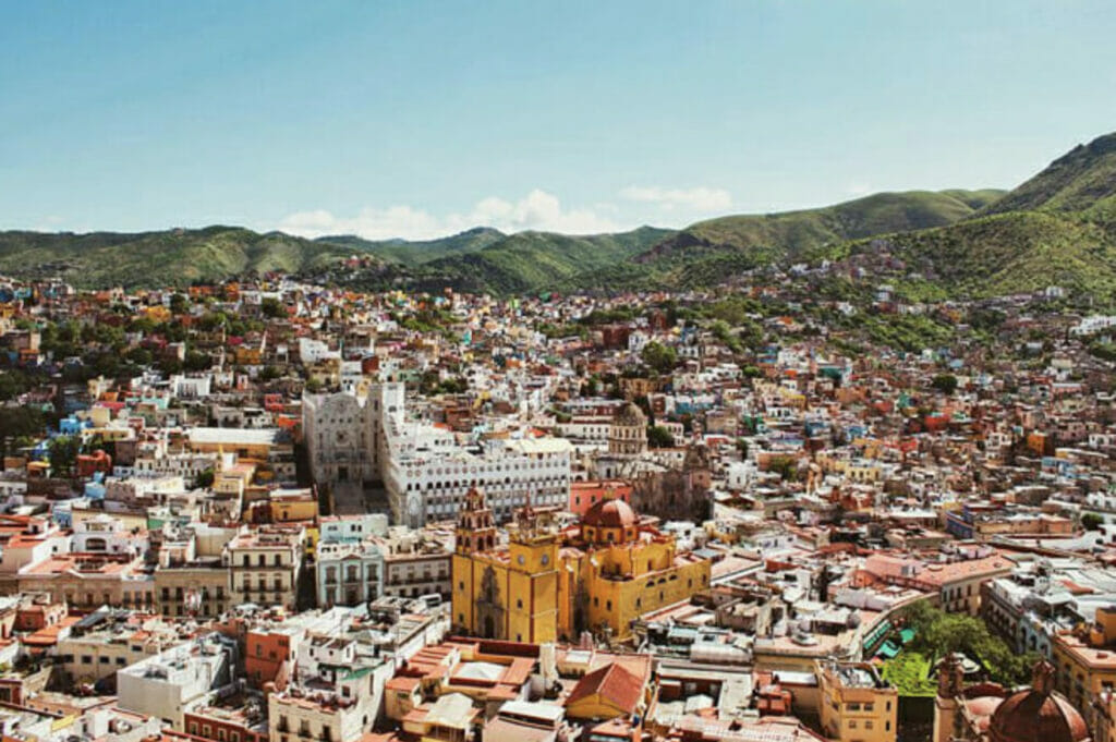 do you need a passport to go to mexico