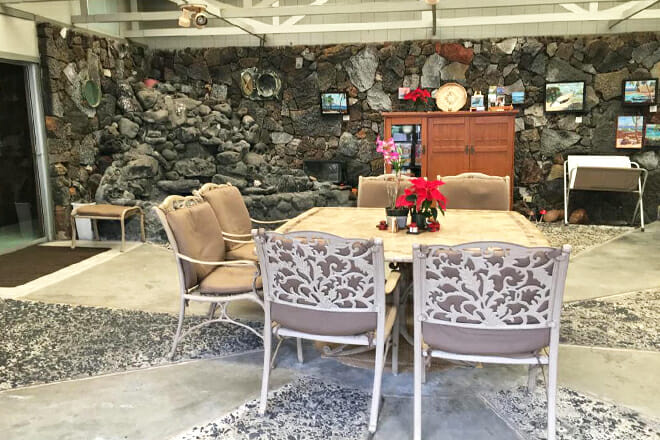 Leilani Bed & Breakfast