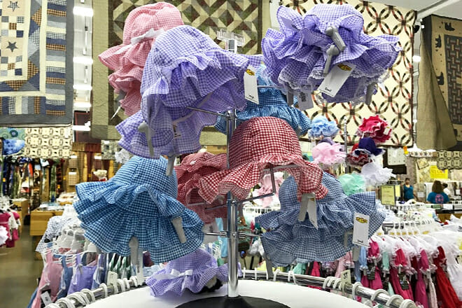 Lid'l Dolly's Factory Store