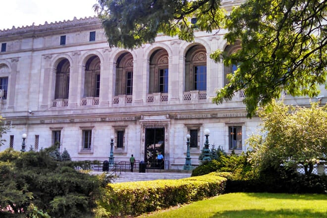 Main Detroit Public Library