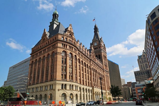 Milwaukee City Hall