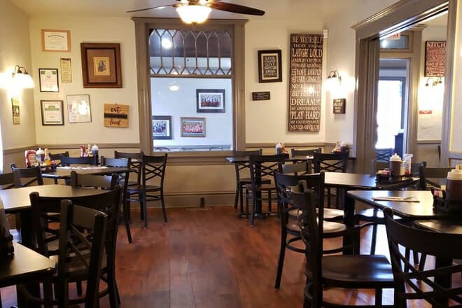 Mountain Shadows Restaurant