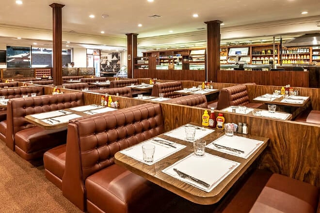 Nate 'n Al Delicatessen