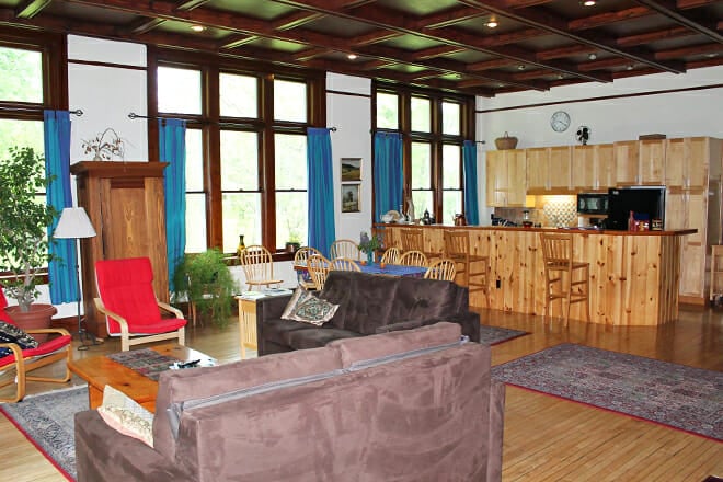 Wilson Schoolhouse Inn