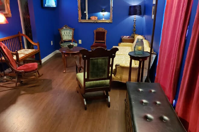 Black Cat Escape Room