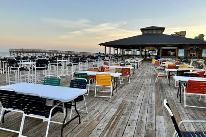 Clayton&rsquo;s Beach Bar & Event