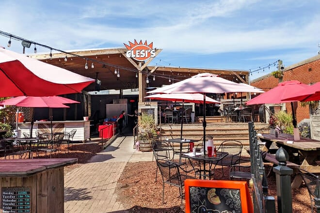 Clesi's Restaurant & Catering