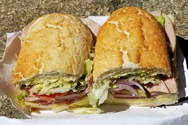 compagnos market and deli