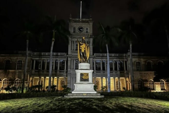 Ghosts of Old Honolulu Walking Tour