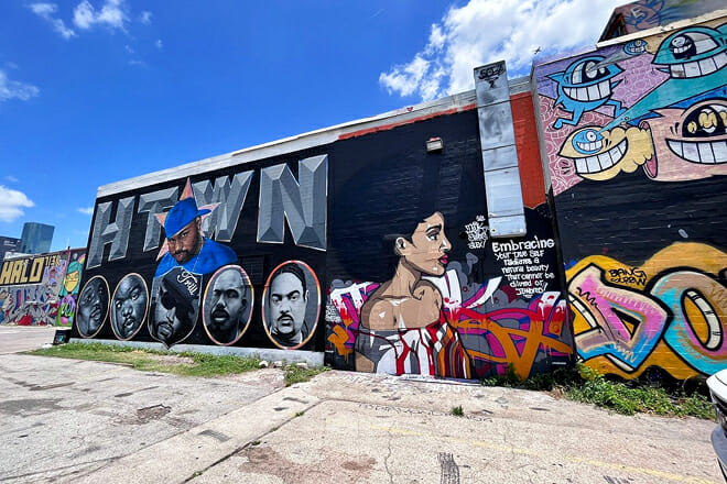Houston Graffiti Building