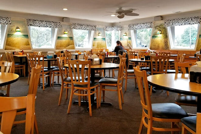 Johnny D's Waffles and Benedicts