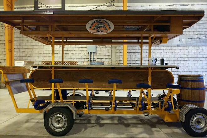 Kaka&rsquo;ako Bar Tour