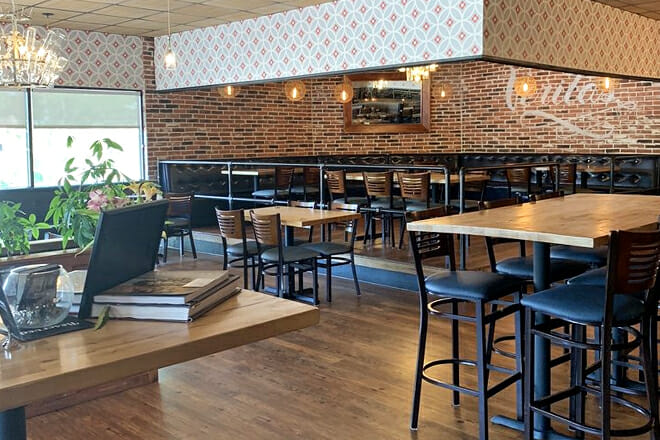 Louie's Wine Dive 119th Kitchen