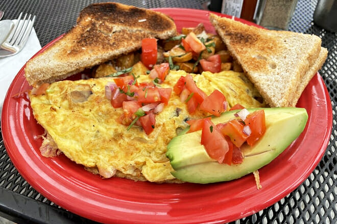 loulous griddle in the middle