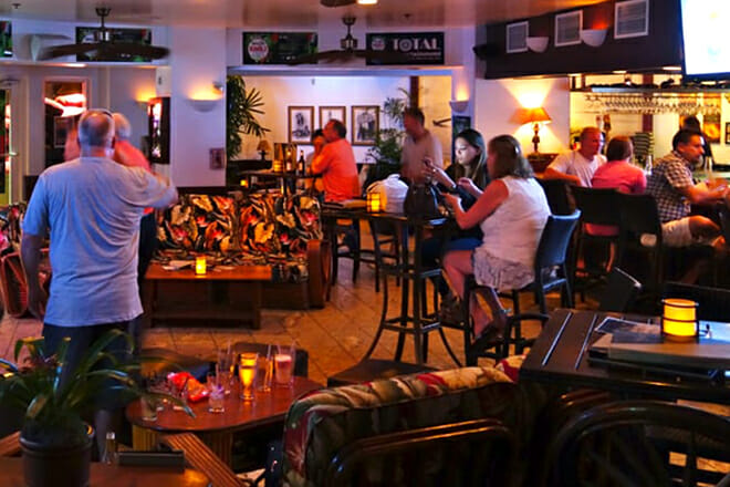 Mai Tai Bar