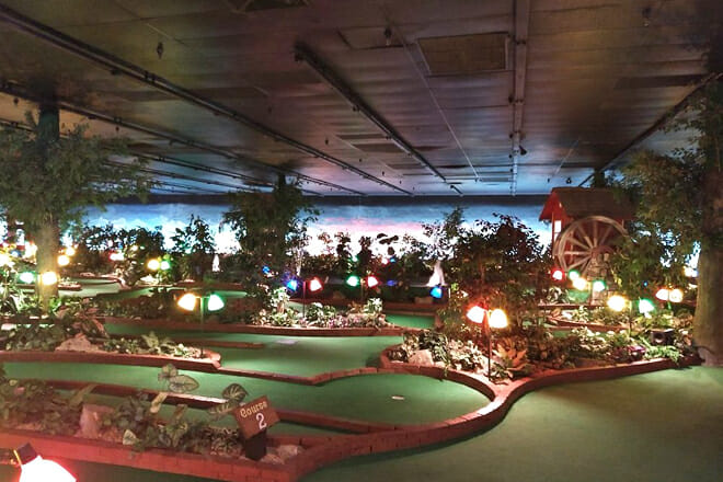 Mini Golf