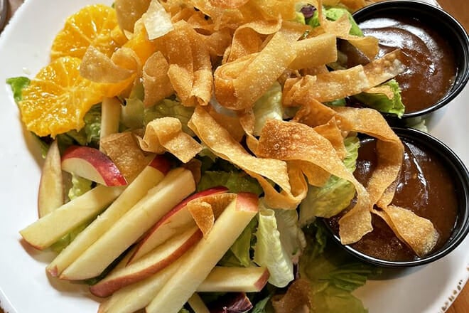 Monday Restaurant + Bar