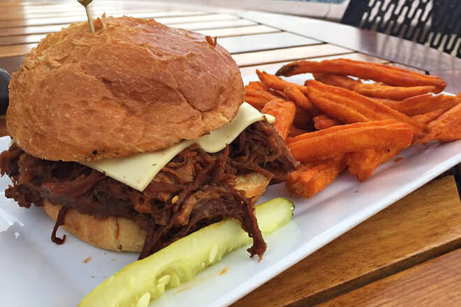 Murphy's Pub & Grill