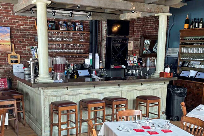 Oregano Pizzeria & Ristorante