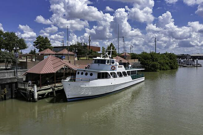 Sam Houston Boat Tour