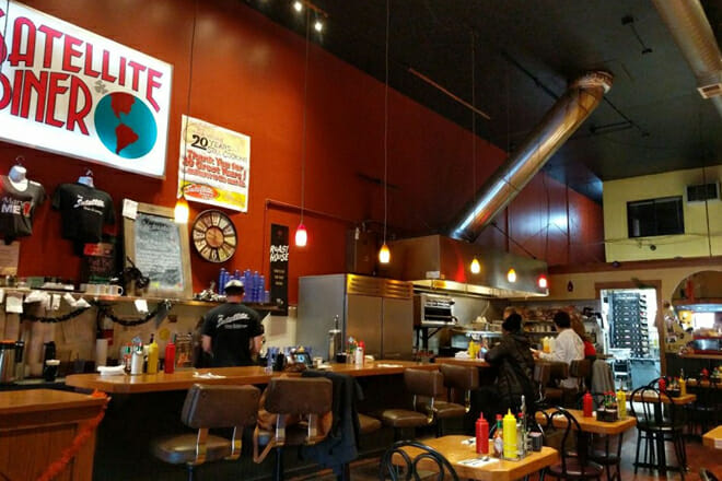 Satellite Diner & Lounge