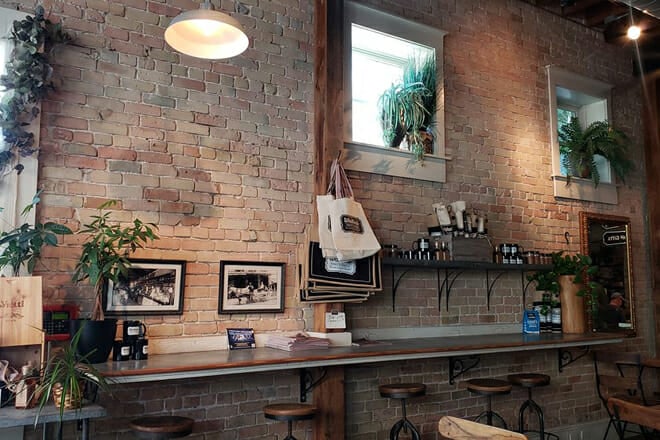 Walton’s Fancy & Staple