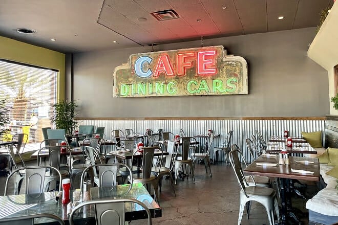 Wilma & Frieda’s Cafe