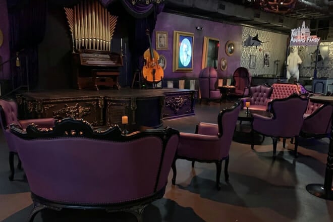 Cocktails and Screams