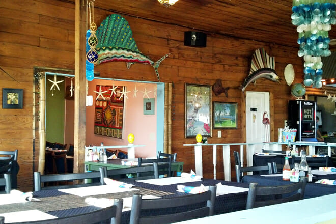 Crazy Fish Bar & Grill