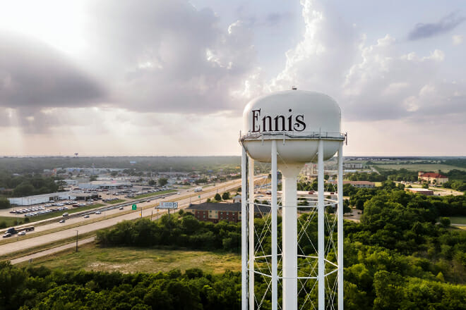 Ennis