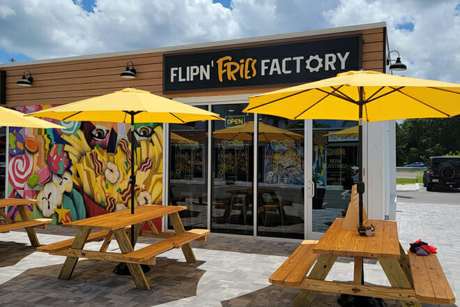 Flipn&rsquo; Fries Factory