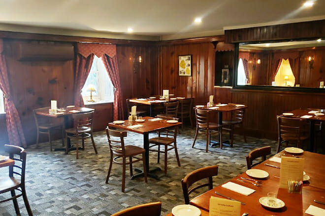 Frank & Diannah&rsquo;s Arbor Inn