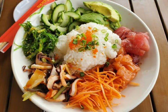 Jackson's Bistro Bar & Sushi