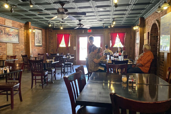 Joe&rsquo;s Italian Restaurant