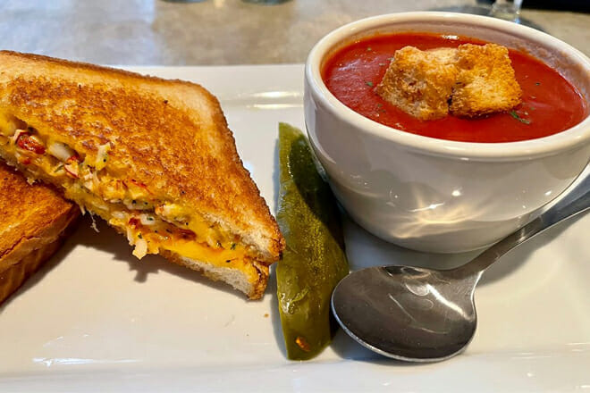 Lazy Lobster of Longboat Key