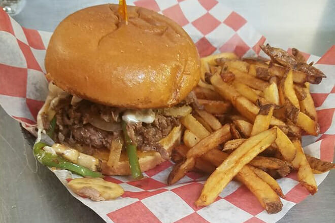 Lo-Re-Lei Pub And Grill