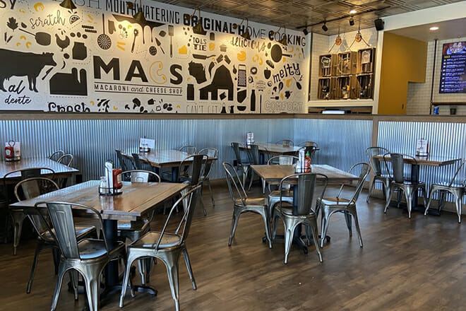 MACS (Macaroni and Cheese Shop) Lake Delton