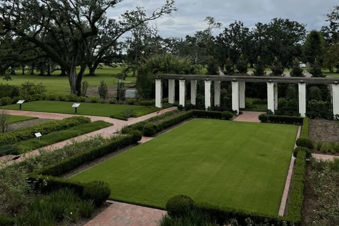 Oak Alley Plantation