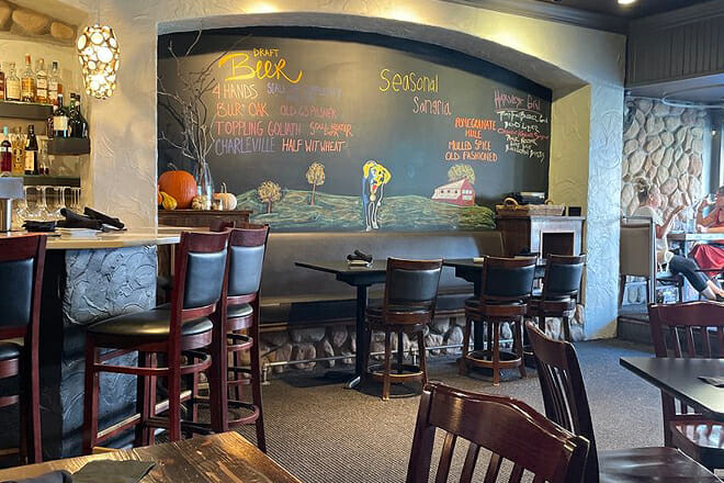 One 19 North Tapas and Wine Bar