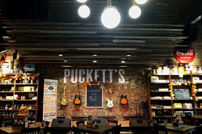 Puckett’s Grocery & Restaurant