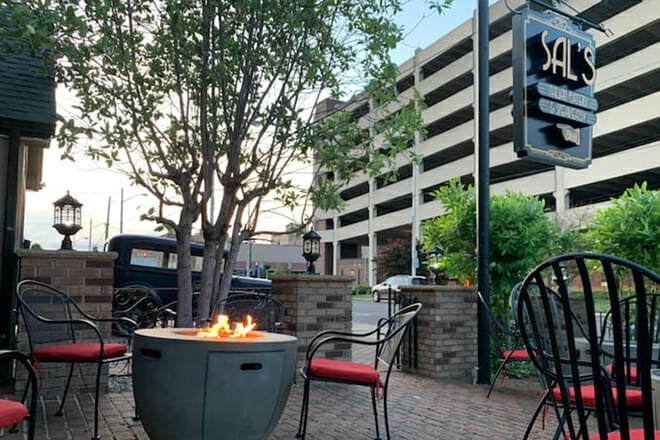 sals italian eatery and speakeasy