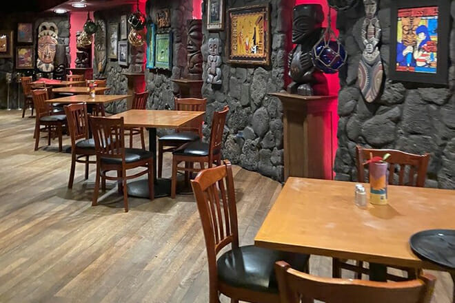 Tikis Bar & Grill